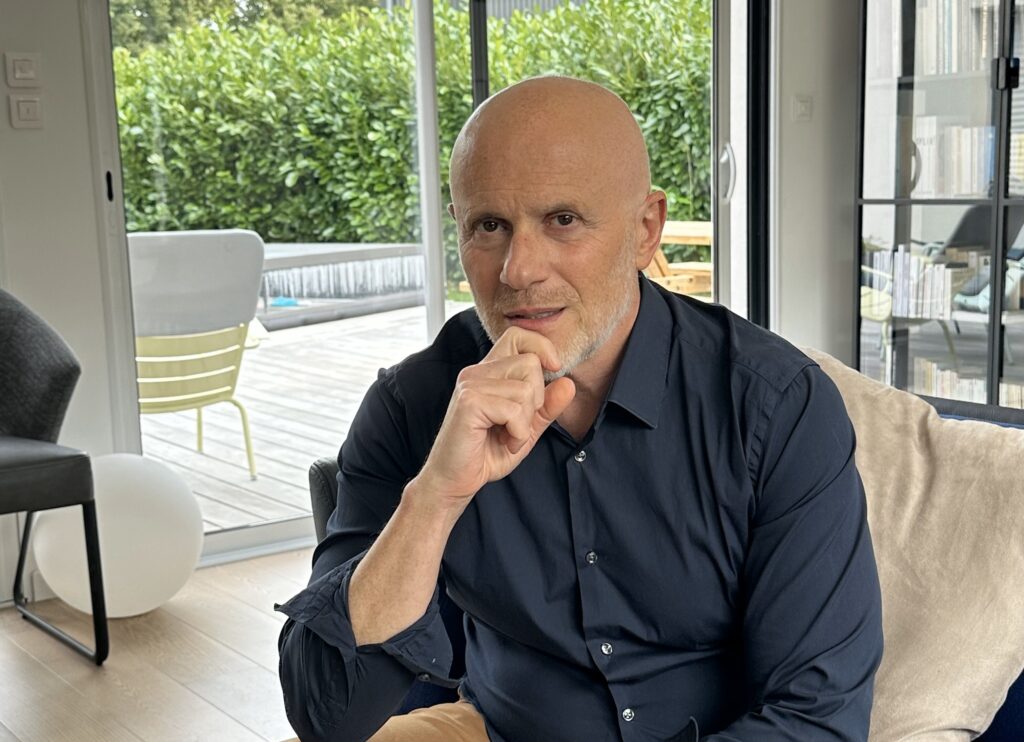 Nicolas Conquer, Porte-parole de Donald Trump en France. - Club France ...